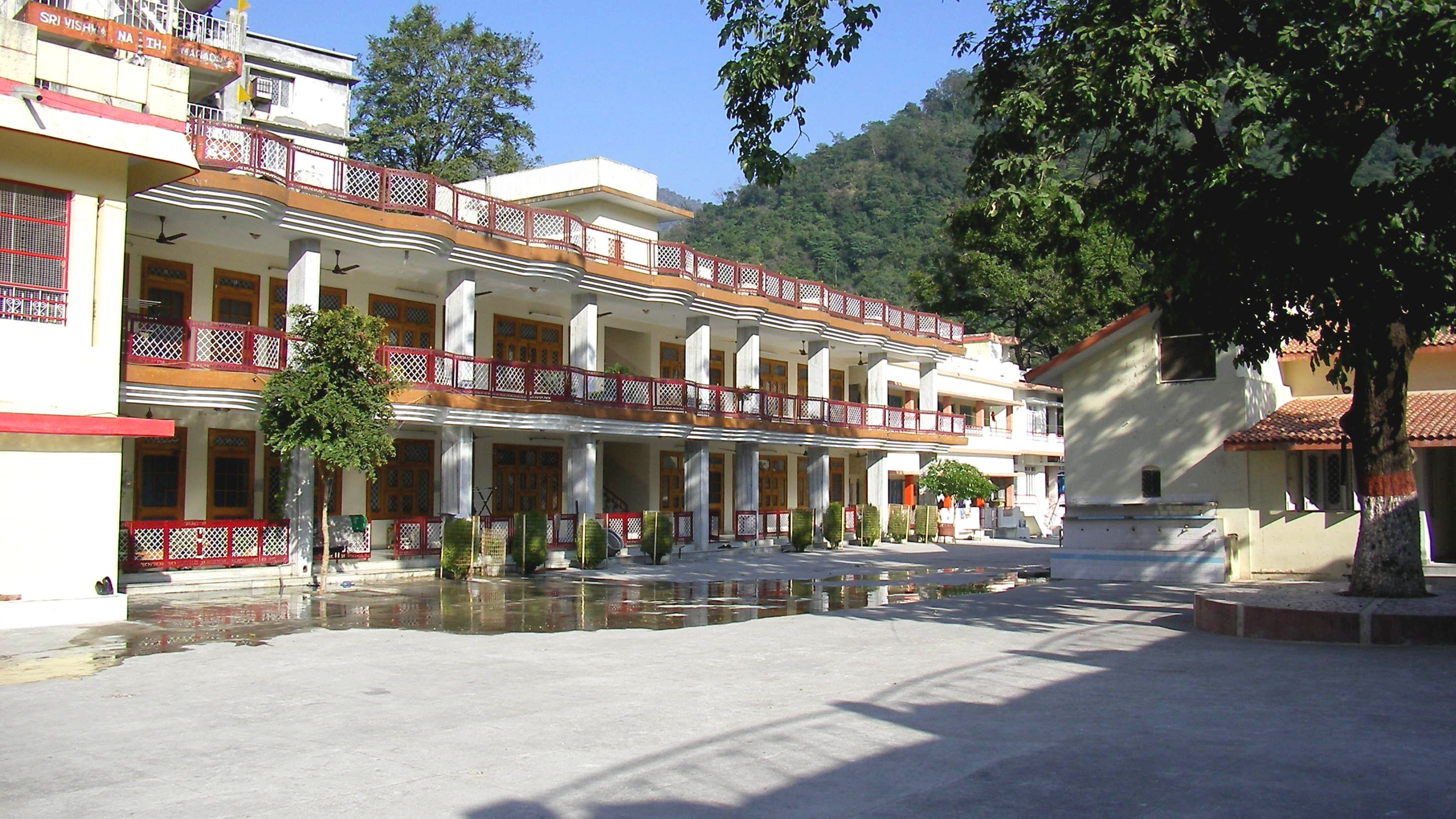 Sacha Dham Ashram, by Shri Hans Raj Maharajji | The Call of the Heart